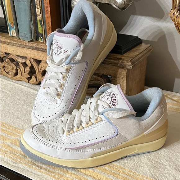 Jordan | Shoes | Nike Wmns Air Jordan 2 Retro Low Aj2 Look Up In The ...